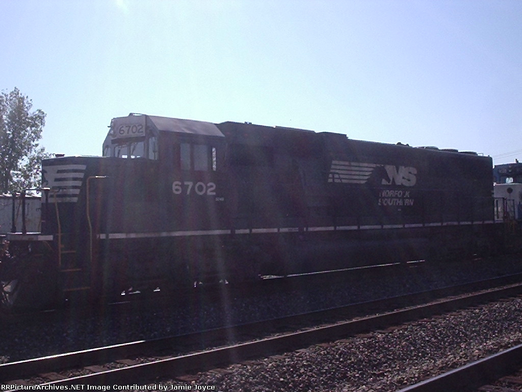 NS 6702